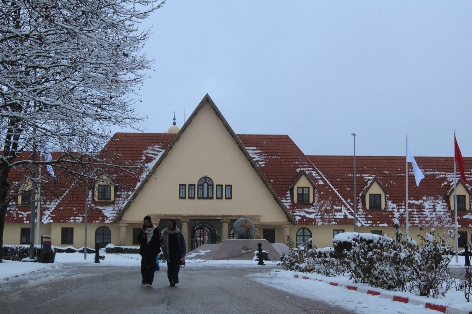 Excursion à la petite suisse – EL YAKADA